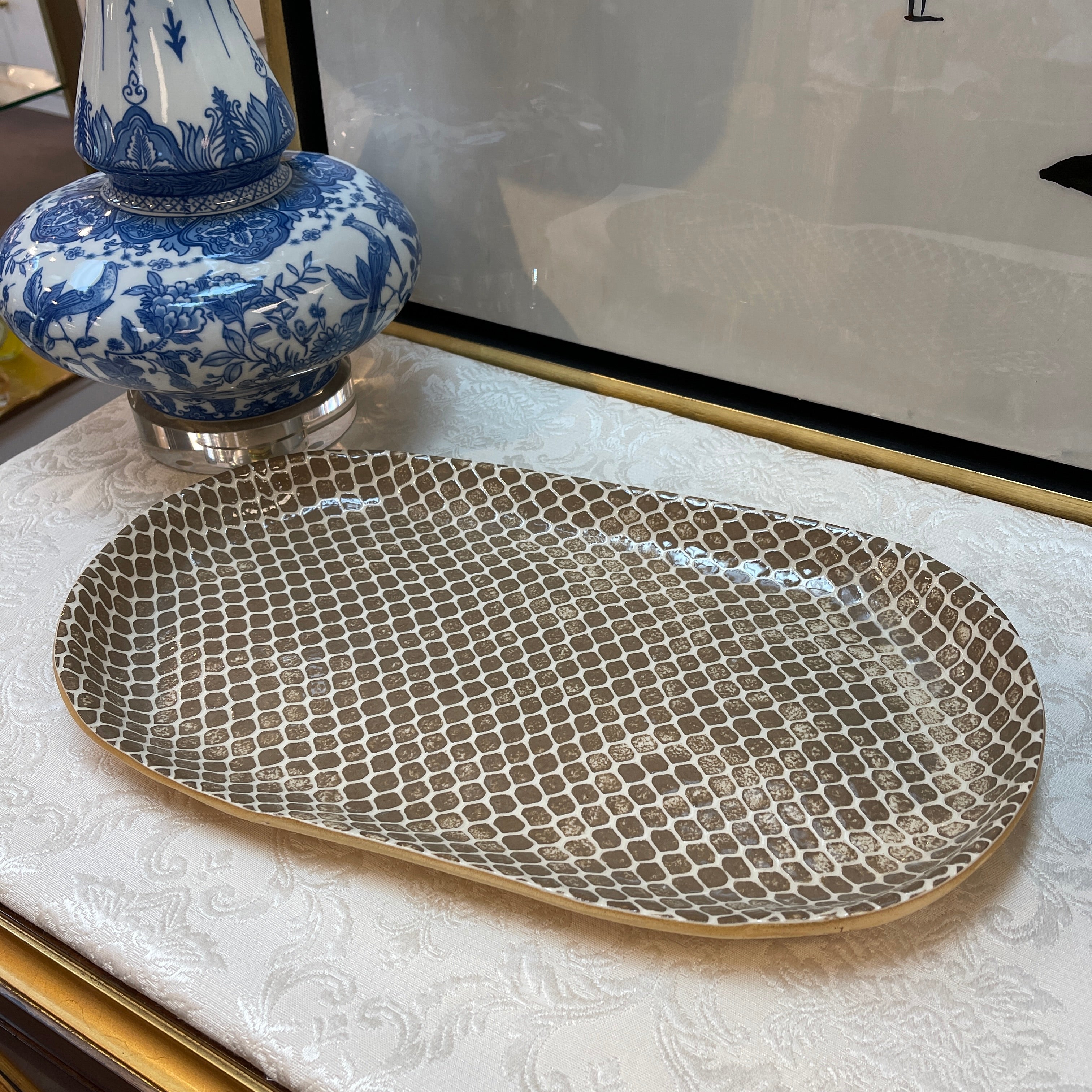 TFC Large Fish Platter - Taj - Mocha - 18" – Peddler Interiors